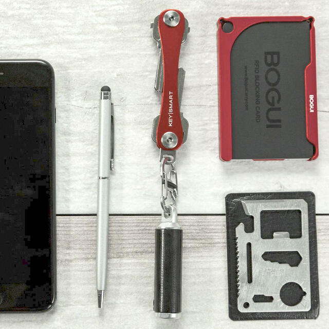 Nøkkelknippe KeySmart Red - Speider-Sport AS